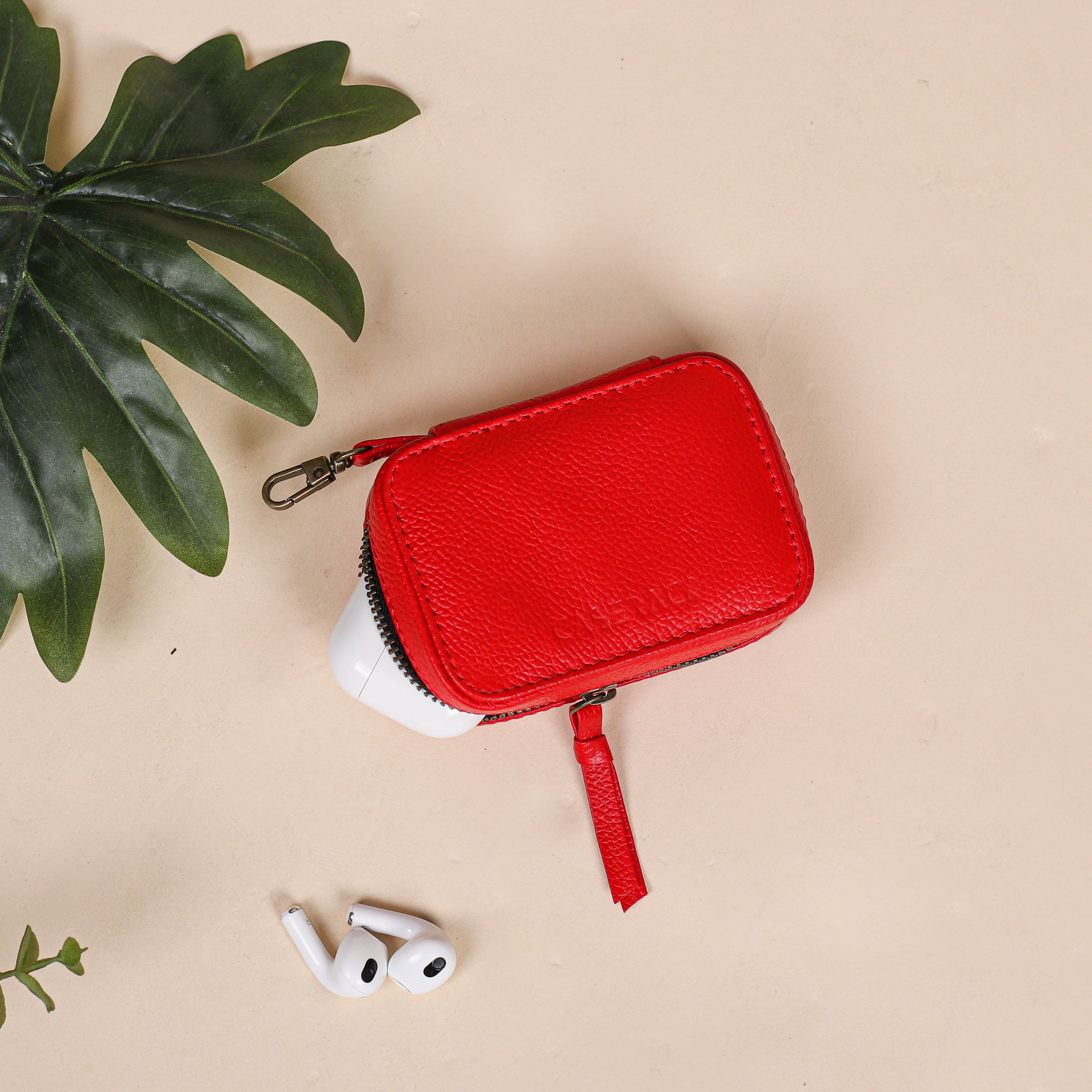 The Pod Pouch - Small Leather Organizer – Caserack